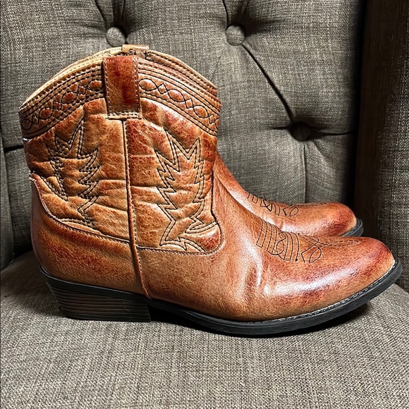 Shoes | Rodeo Ropers Jessie Cowgirl Boots Brown Ankle Boot Size 4m ...